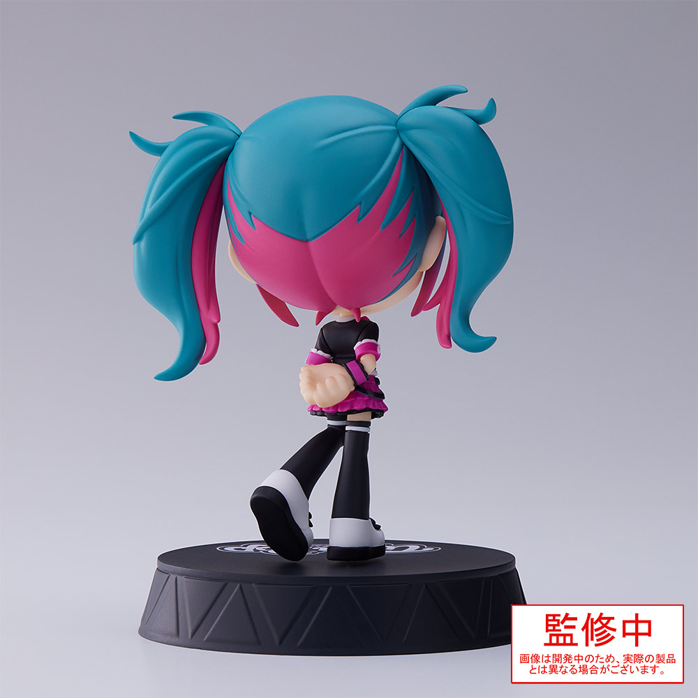 【情報】SEGA《世界計畫 繽紛舞台！ feat.初音未來》Tip'n'Pop 教室的初音 景品模型，10/14 起推出！ @世界計畫 繽紛舞台！ feat. 初音未來 哈啦板 - 巴哈姆特